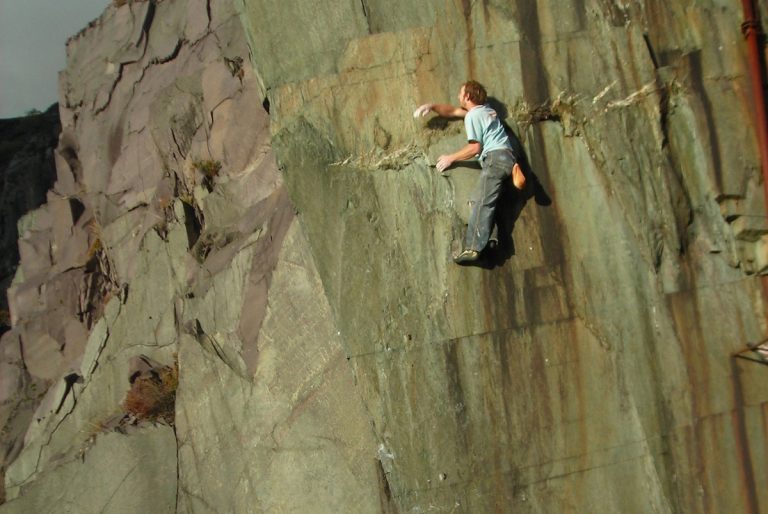 Untouchables-Neil-Dyer-solo - Snowdonia Mountain Guides