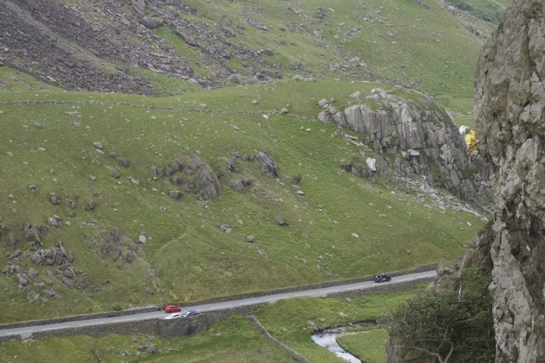 Scimitar Ridge - Snowdonia Mountain Guides